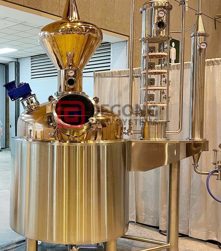 Commercial Distillery 1000L Distilling Equipment Whikey Gin Distiller ...
